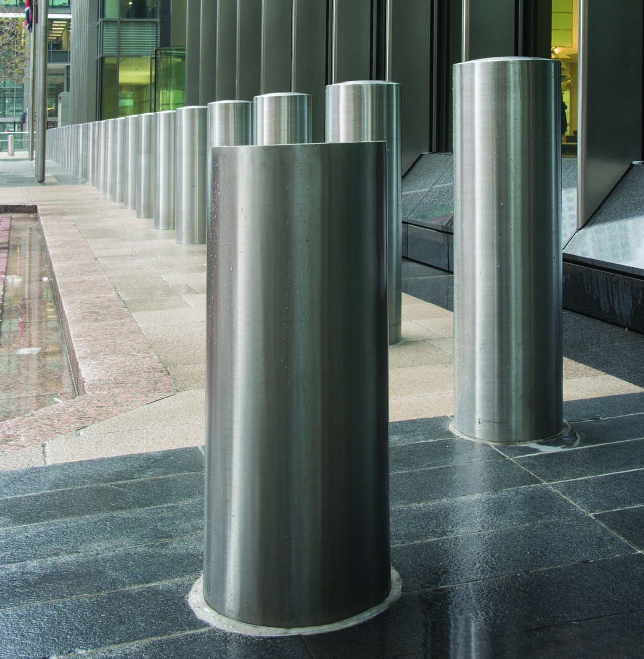 PAS68 Automatic Bollards - Leda Security Products