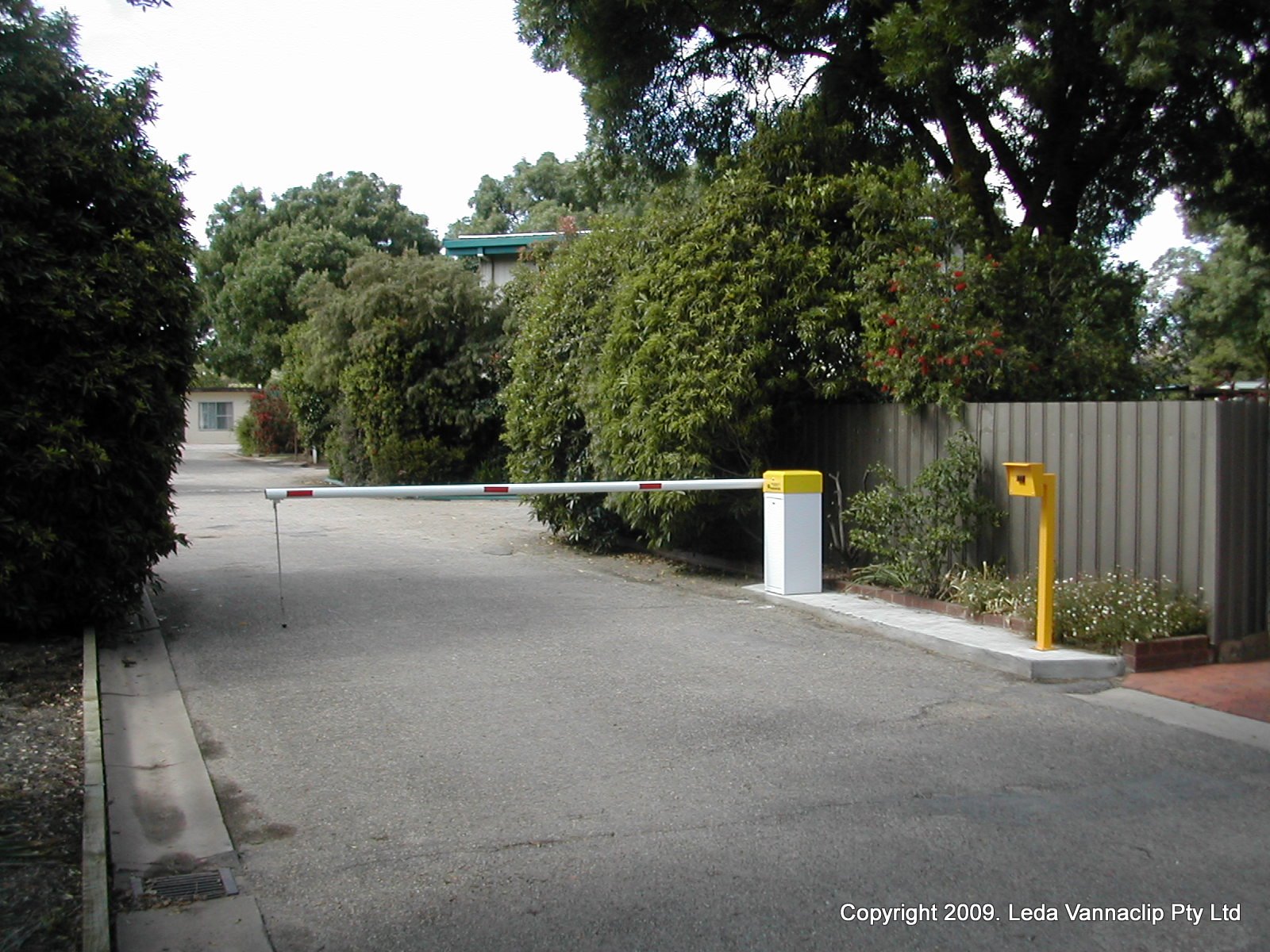 Auto boom gate 3-6mtr arm | Leda Security Products