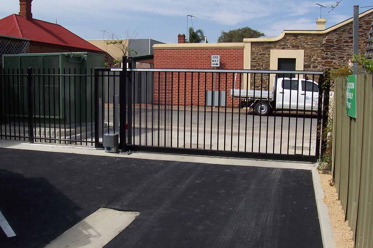 Industrial full height track gate | Leda Security Products