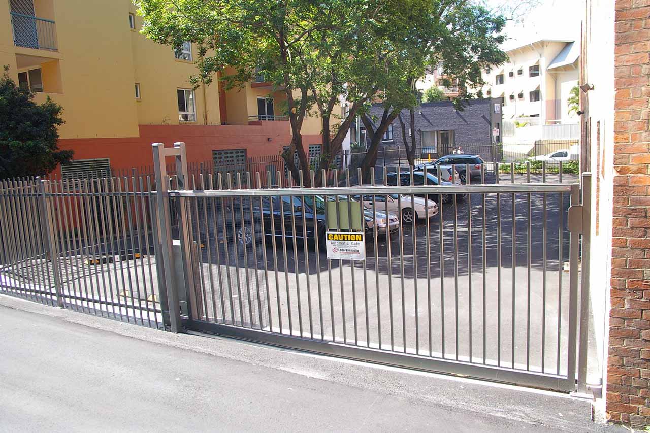 Industrial full height track gate | Leda Security Products