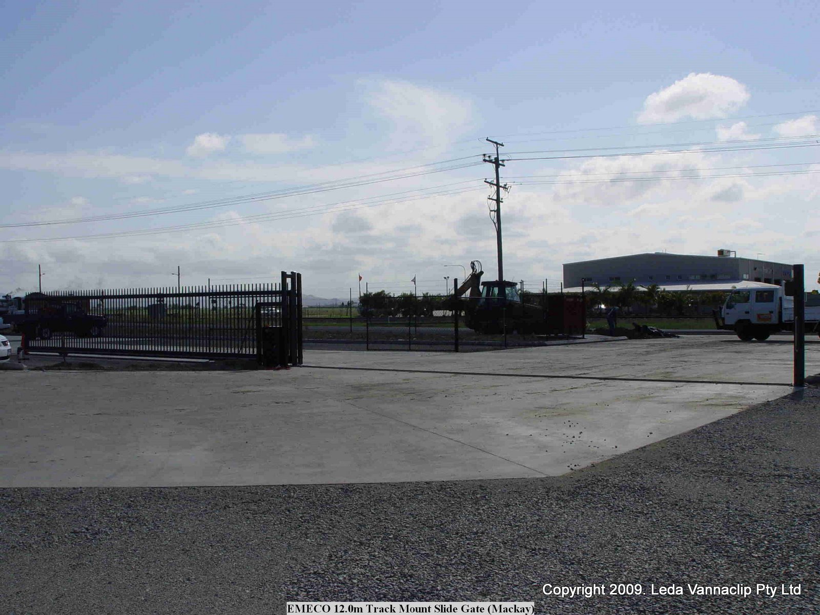 Security track gates | Leda Security Products